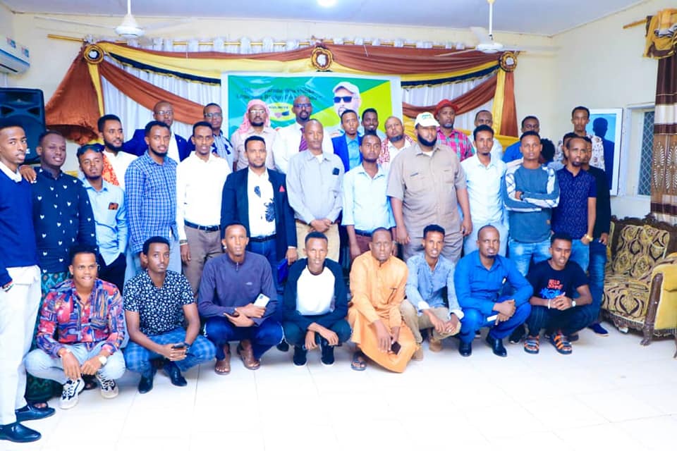 Musharax Xildhibaan Cabdirashiid Maxamed Xaaji Yuusuf Oo Xaflada ...