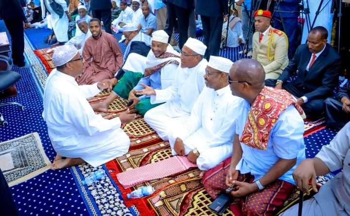 Sheekh Almis Oo Runta Ka Sheegay Xaalada Dhabta Ee Ay Ku Sugan Tahay ...