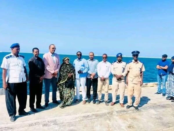 Marwada Madaxweyne Cabdiraxmaan Ciro oo Booqasho Ku Timi Dekeda Berbera ...